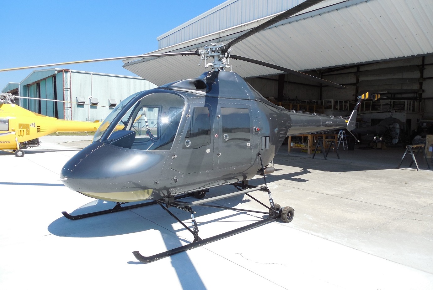 Home - VERTICAL Helicopters